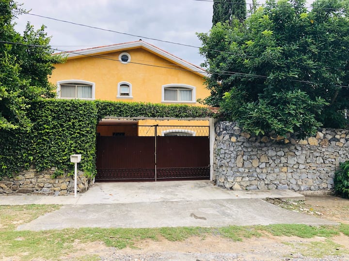 Quinta La Campana Casa Grande Para 16 Personas - Nuevo León