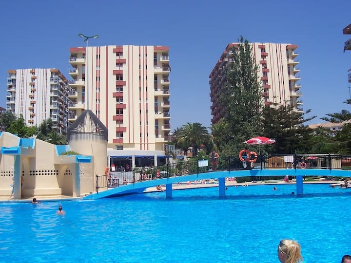 Minerva-pool Slides, Sea-wieu 500m To Beach, 2airc - Benalmádena