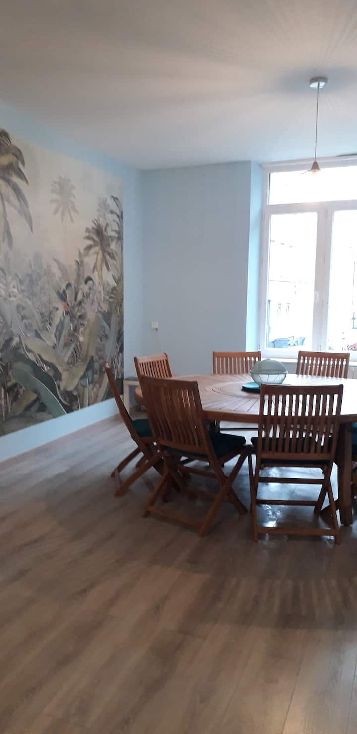 Boulogne Sur Mer :Appartement Ensoleillé - ibis Styles Boulogne sur Mer Centre Cathédrale