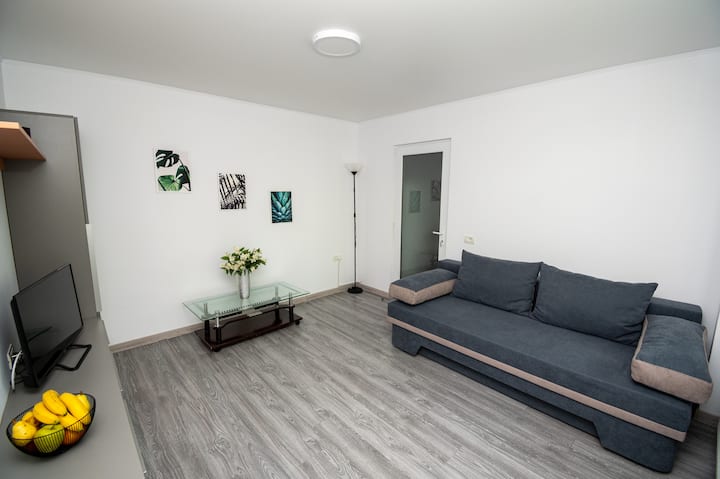 Nice And Cozy Apartment Tomis Nord Ciresica - Constanța