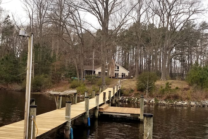 Waterfront! Crab, Fish, Kayak And Bring Your Pets! - Reedville, VA