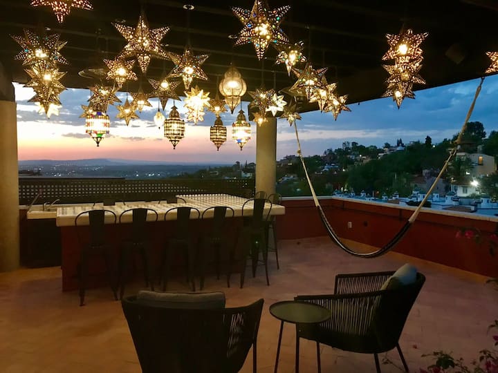 3 Br/3 Ba Spectacular Private Roof Top With Bbq - San Miguel de Allende