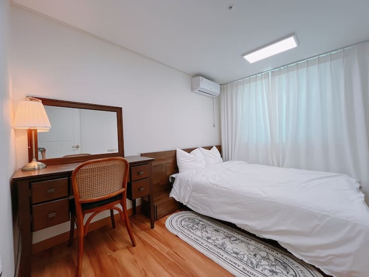 [401] 2room(1bed) Healing Stay, 5min To Terminal - 현곡면
