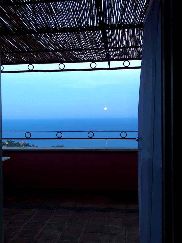 Casa Con Terrazzo - Alassio