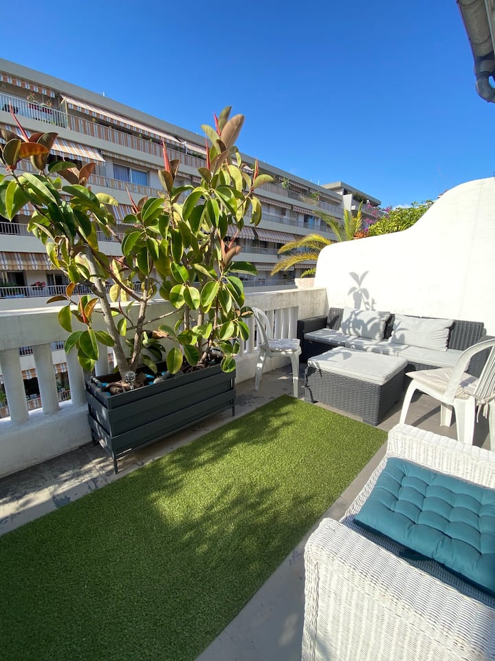 Appartement 3 Pièces + Terrasse En Dernier éTage - Nizza