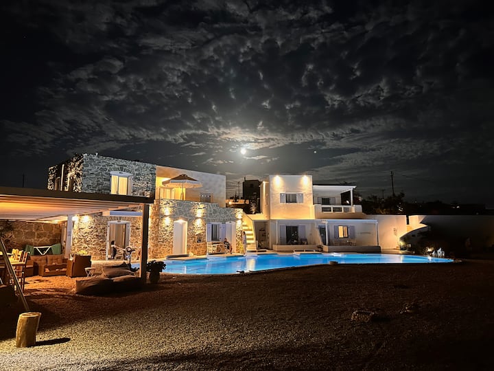 Blu 5 Suite Pool/sea View Priv. Veranda 1304295 - Milos