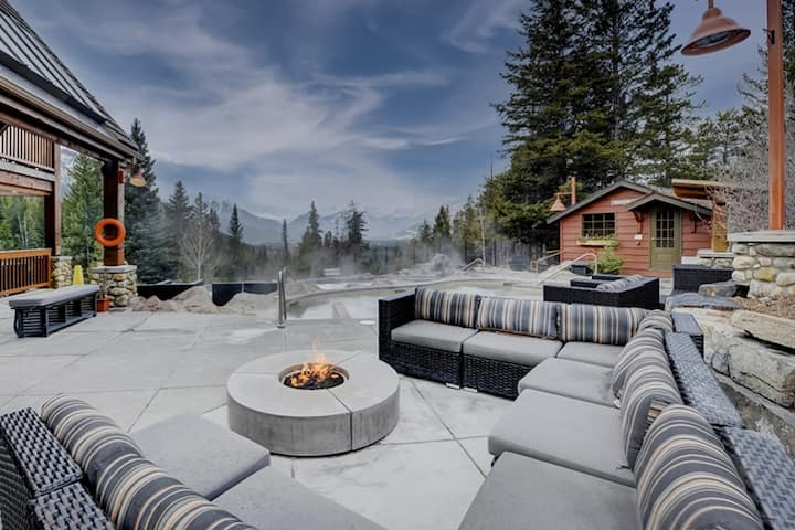 Top 10 Hotels With Private Outdoor Hot Tubs In Banff, Canada - Updated ...