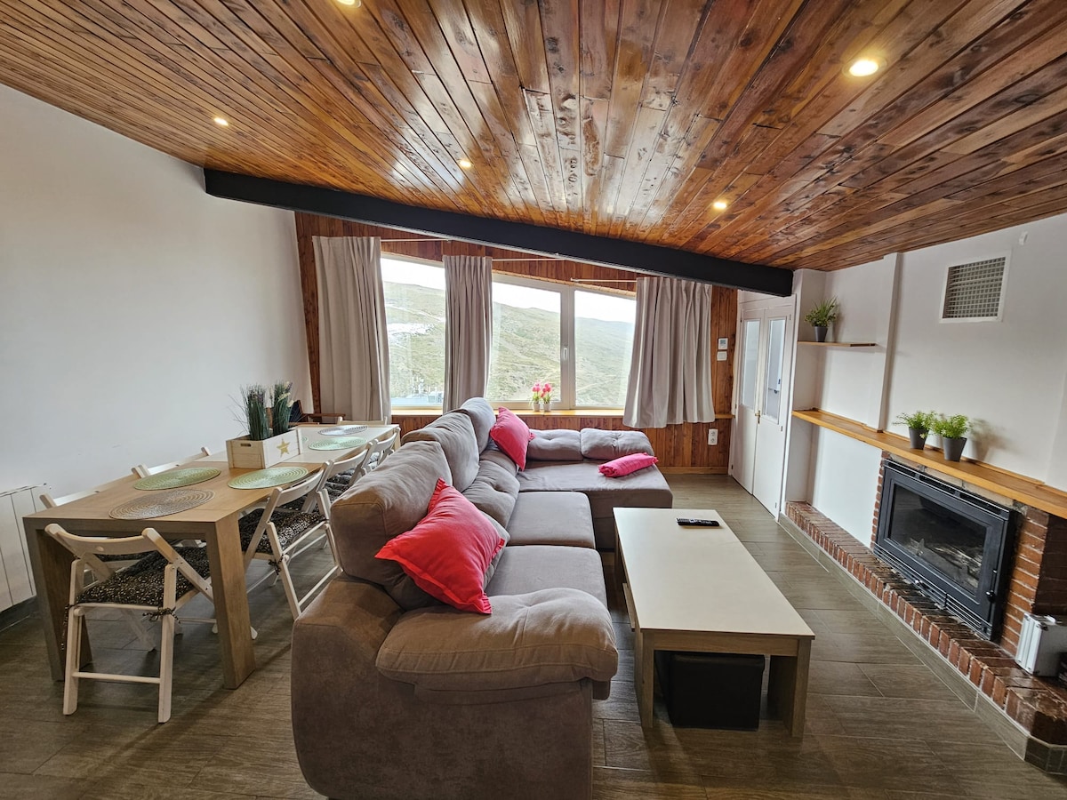 IMEDA Ático Penibético I, con vistas Sierra Nevada - Departamentos en ...