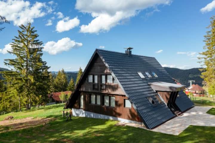 Vila Zlatar - Cheerful 5 Bedroom Cottage In Zlatar - 塞爾維亞