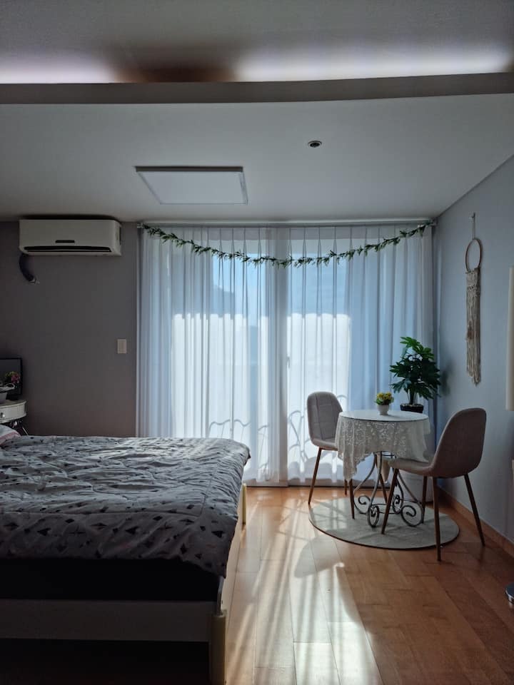 부산 서면 엘하우스#3인까지가능#서면 전포거리#넓고 깔끔한 숙소 #빠른체크인 - Busan