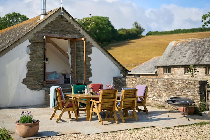 Idyllic Cottage With Re-wilding Nature Walks - Totnes