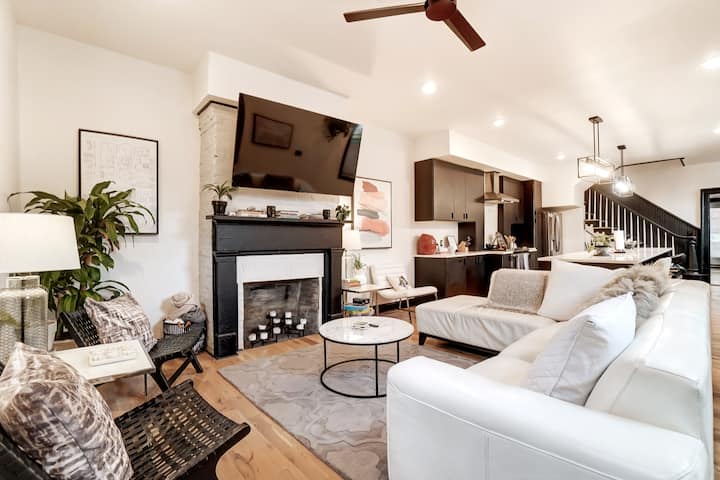 Huge Otr Urban Oasis - Cincinnati, OH