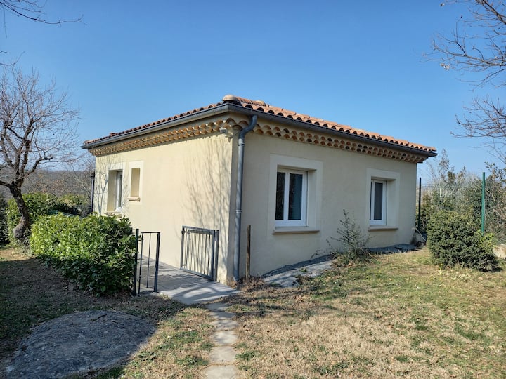 Maison Accueillante Avec Terrasse En Pleine Nature - Balazuc
