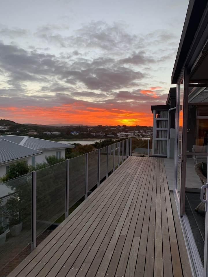 Kenton-on-sea River And Sea View - Kenton-on-Sea