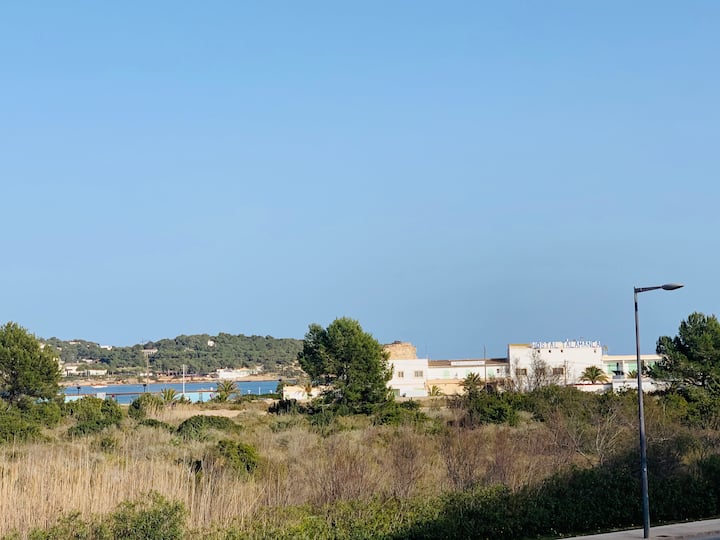 Bajo 3 Habit Con Terraza De La Playa Talamanca - 伊微沙島