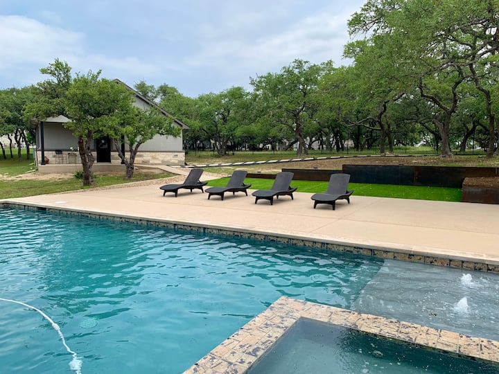 2 Bedroom Hill Country Casita W/pool And Hot Tub - Driftwood, TX