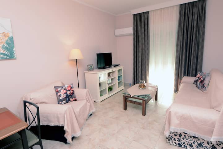 Ideal For A Family Vacation - Rhodes (Greece)