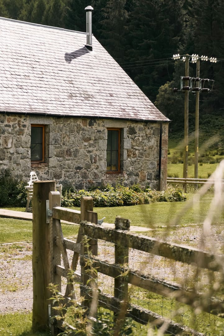 Highland Farm Cottage By Loch Ness - Loch Ness