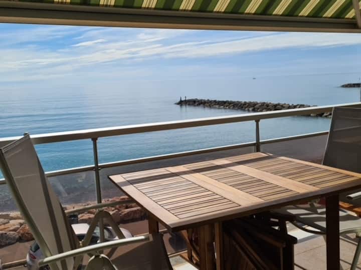 Face à La Mer Charmant Studio Mezzanine - Sainte-Marie