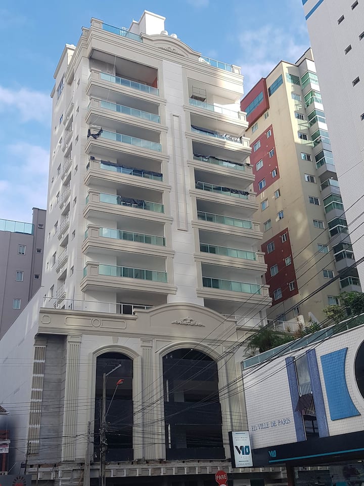 Apto Novo E Espaçoso - 3 Suítes. Para Família. - Itapema