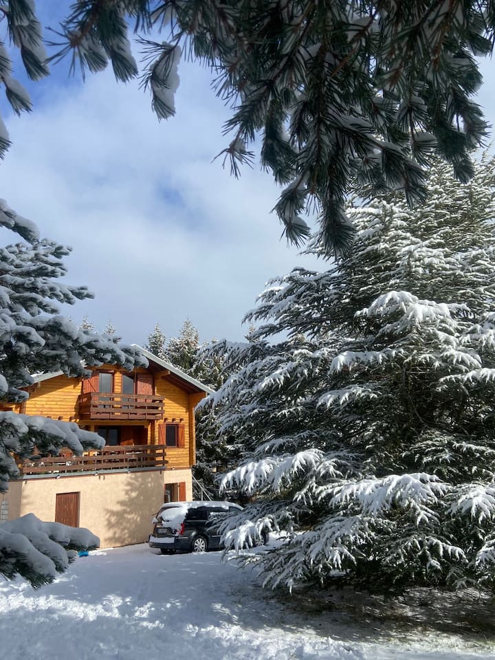 Chalet Norvégien Sur Site Unique - Les Angles