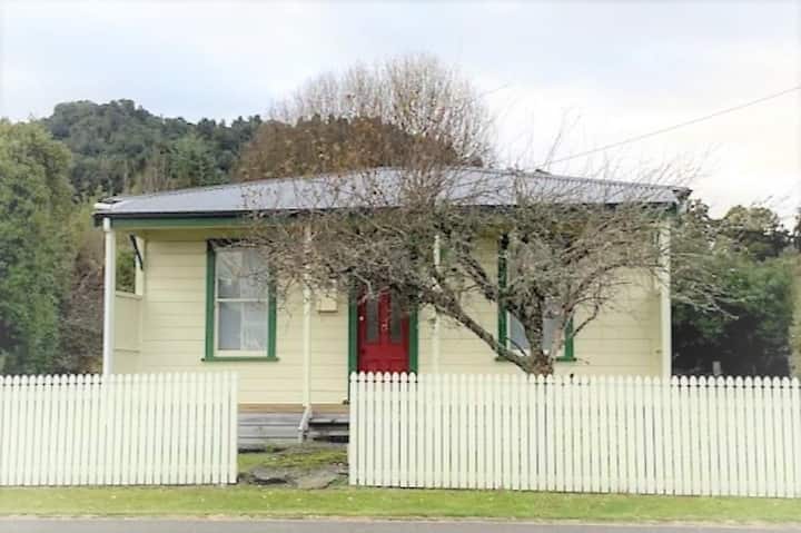 The Railway Sleeper - Your Home Away From Home - Mount Ruapehu