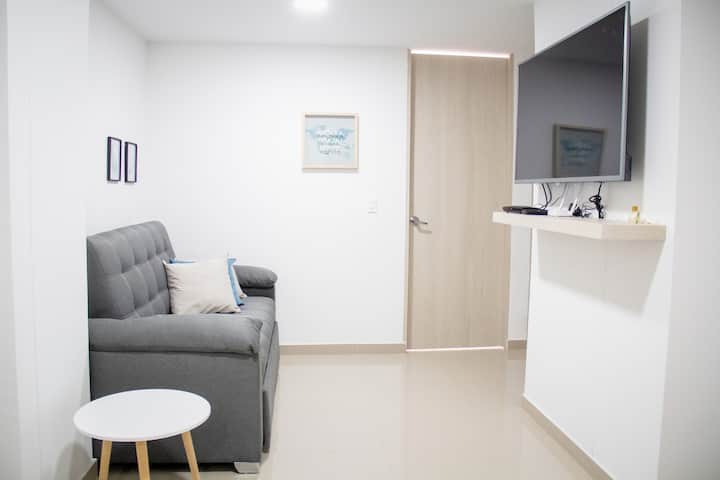 202 Beautiful 2 Bedroom Apartment, Best Spot Cali - Cali