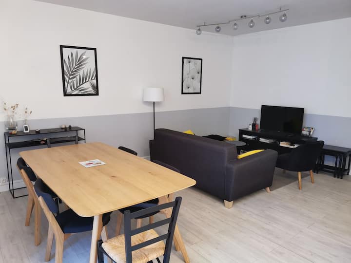 T2 Spacieux Idéalement Situé à 900 M D’intra Muros - Saint-Malo