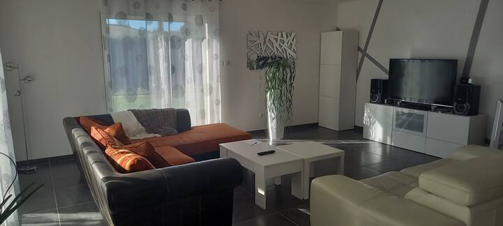 Chambre Privée Dans Maison - Saint-Galmier