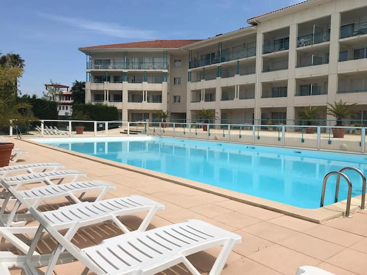 Studio En Résidence Avec Piscine
Idéalement Situé - Ciboure