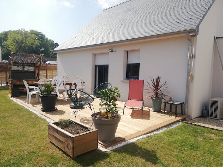 Maison De Plain Pied , Avec Jardin Clos - Baden, France