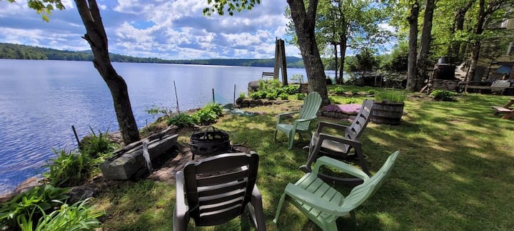 Stunning Lake Front Lodge - Marlow, NH