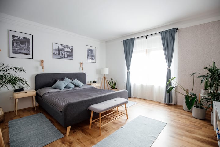 Csendes éS Modern Wellness Oázis - Privát Jakuzzi - Hungría