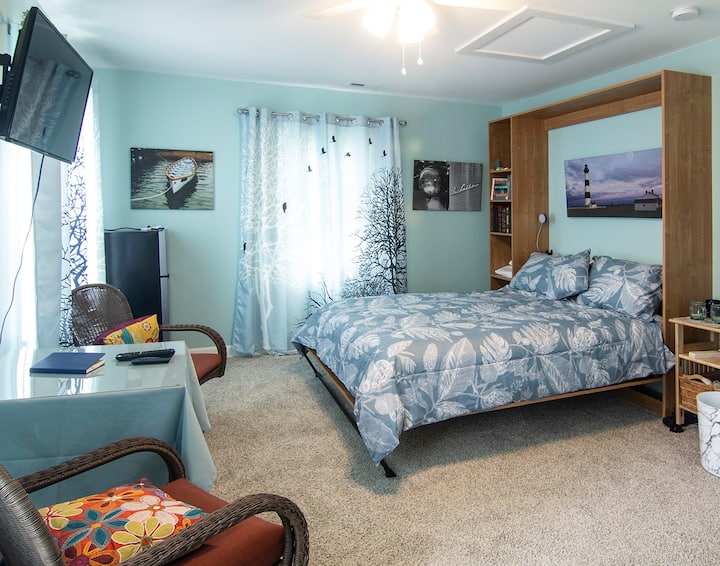 Welcome To The Blue Room Of Verona - Jacksonville, NC