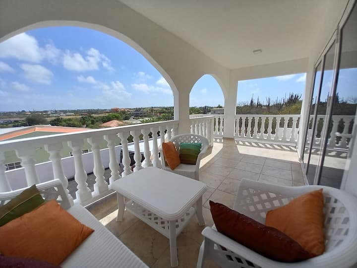Super Central With Amazing View -2 Bedrooms - Curazao