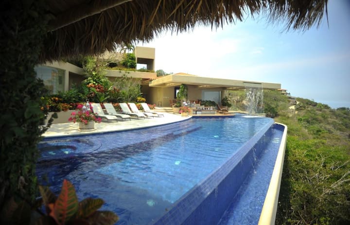 The Most Exclusive Residence In Acapulco - Acapulco