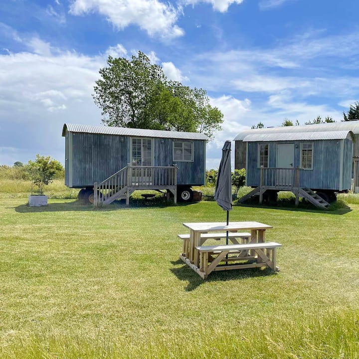 Cotswold Boutique Accommodation - The Elm - Bibury