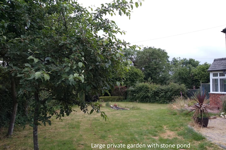 Victorian country cottage, 8 miles from Shrewsbury - Houses for Rent in ...