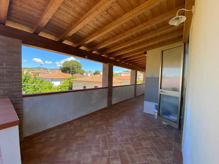 Appartamento In Zona Tranquilla A 2km Dal Mare - Rosignano Marittimo