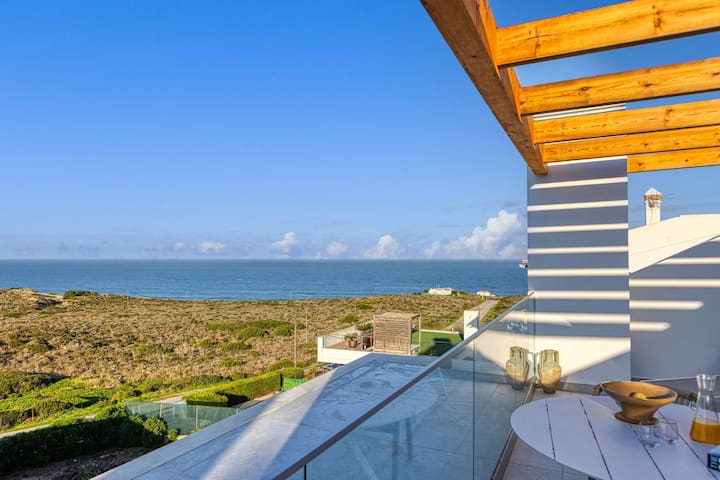 New ! Stunning Luxury Coastal Villa W. Ocean Views - Aljezur