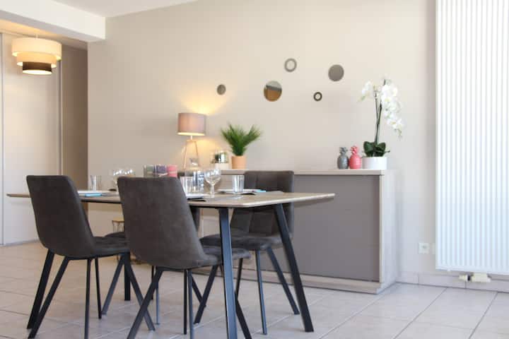 T3 Familial ∞ Cocooning ∞ Centre ∞ Gare ∞Terrasse - Chambéry