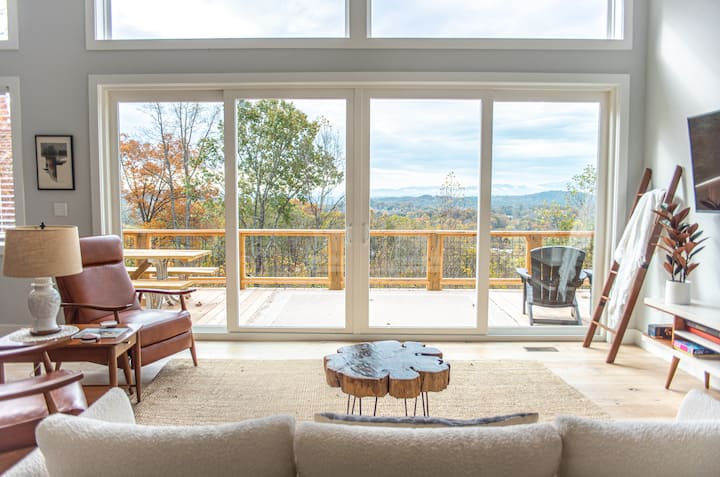 Modern Home - Mtn Views-4 Miles To Downtown Avl - アシュビル, NC