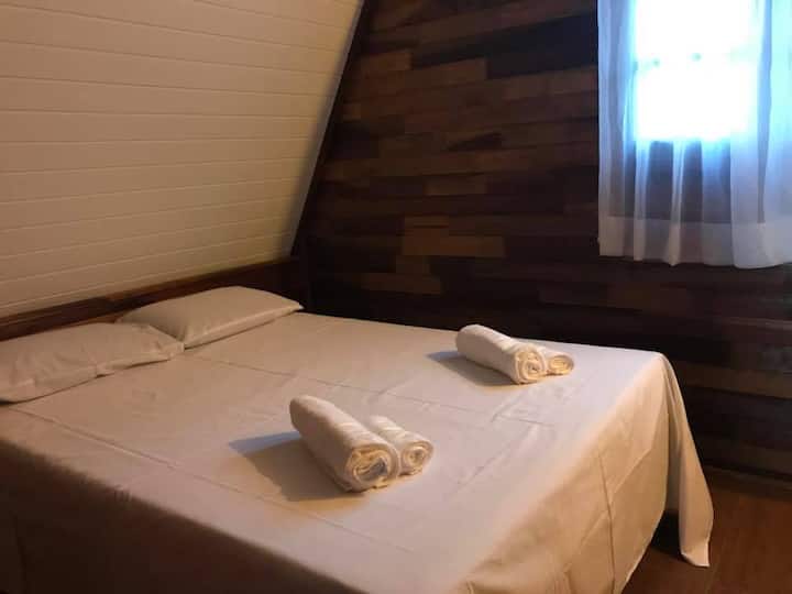 Chalé Para Casal - Com Frigobar - 1 Hr De Sp - São Paulo