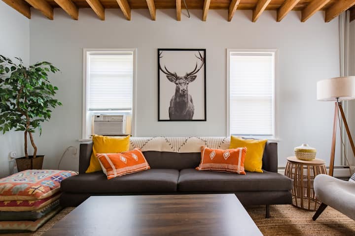 Charming Historic Home Near Waterfront Restaurants - Red Hook, NY