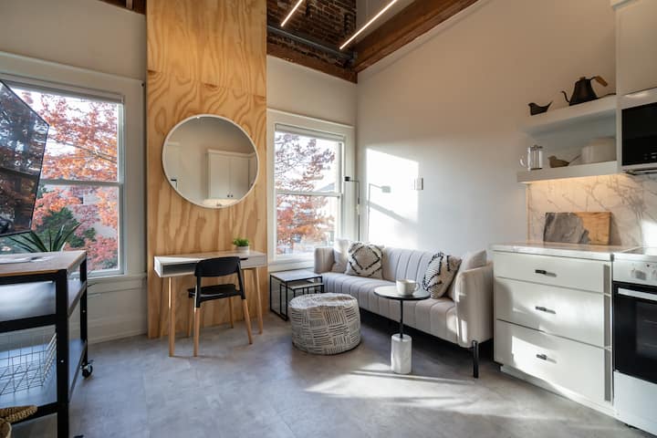 Nordic Loft In Market District Near Uo & Nightlife - Eugene, OR