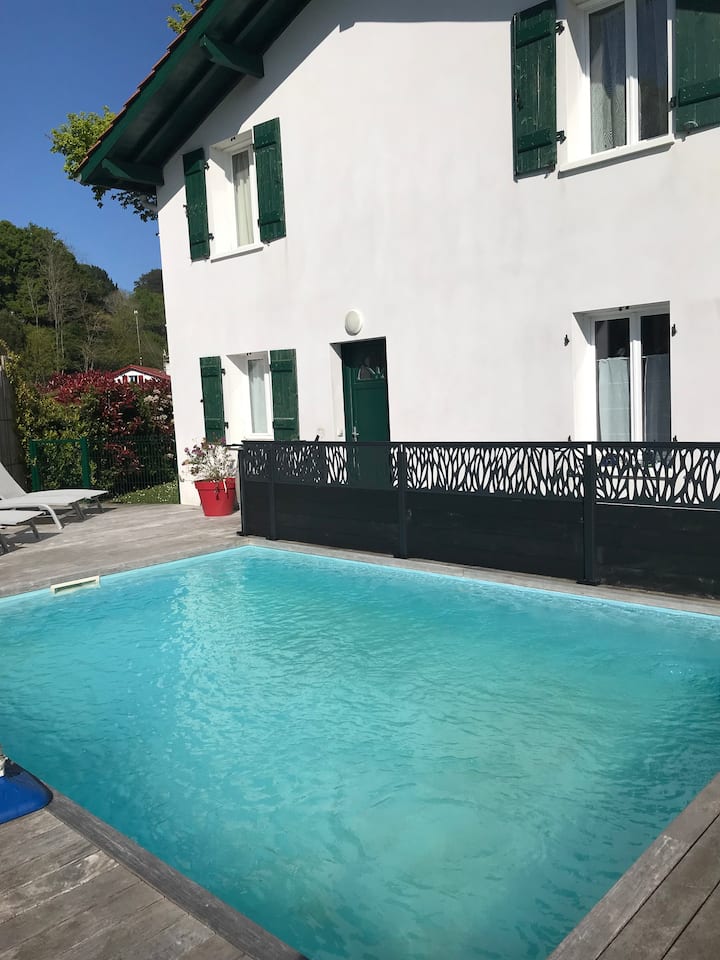 Maison T3 Piscine Chauffée Et Jardin Privatif - Ascain