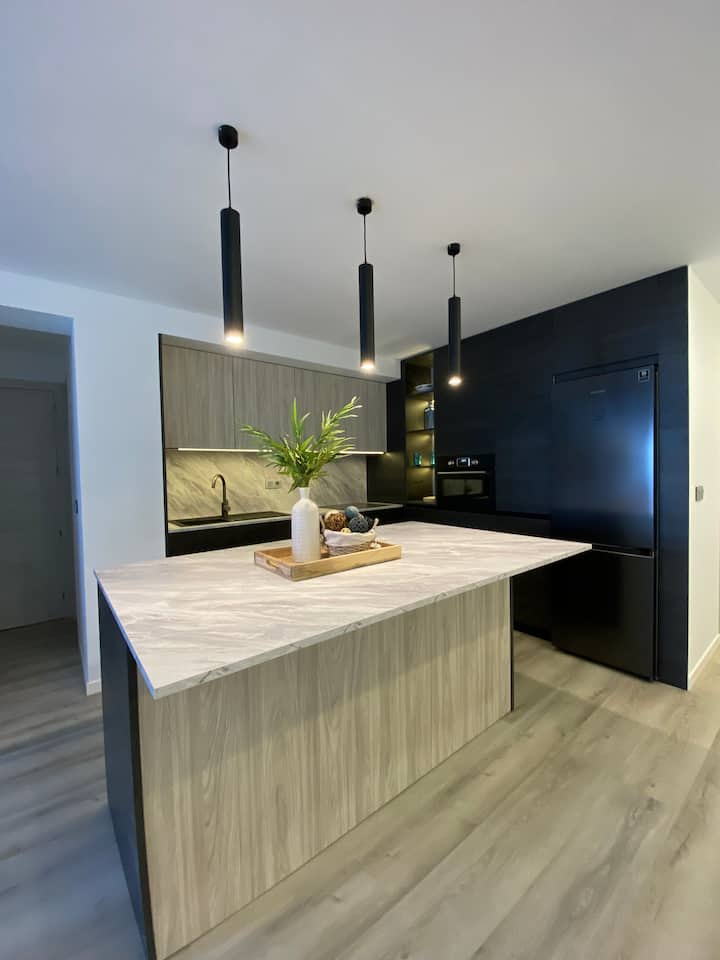 Precioso Apartamento A Estrenar En Centro De Nerja - Nerja