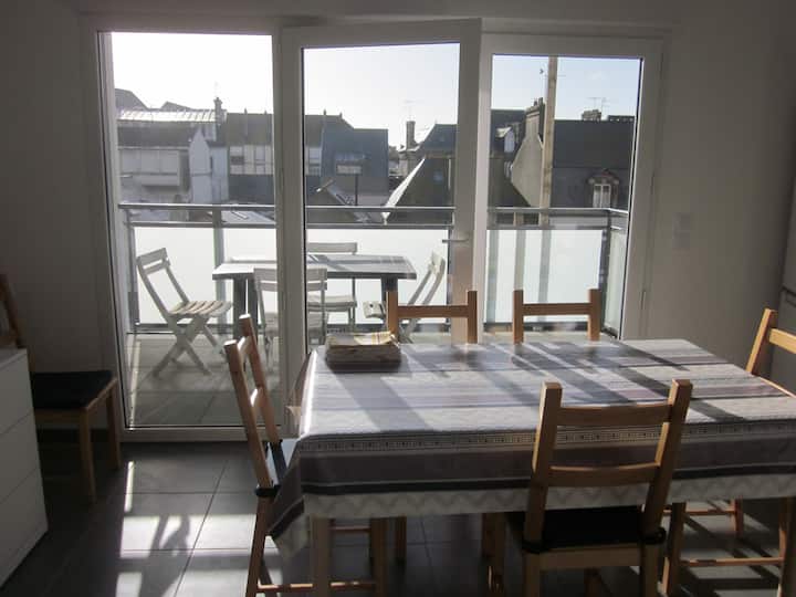 Remparts Et Plages à Pied, Parking, Classé 3* - Saint-Malo