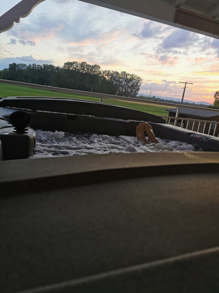 "Ma Vie La" Piscine En éTé Et Sauna, Spa En Hiver. - Rust