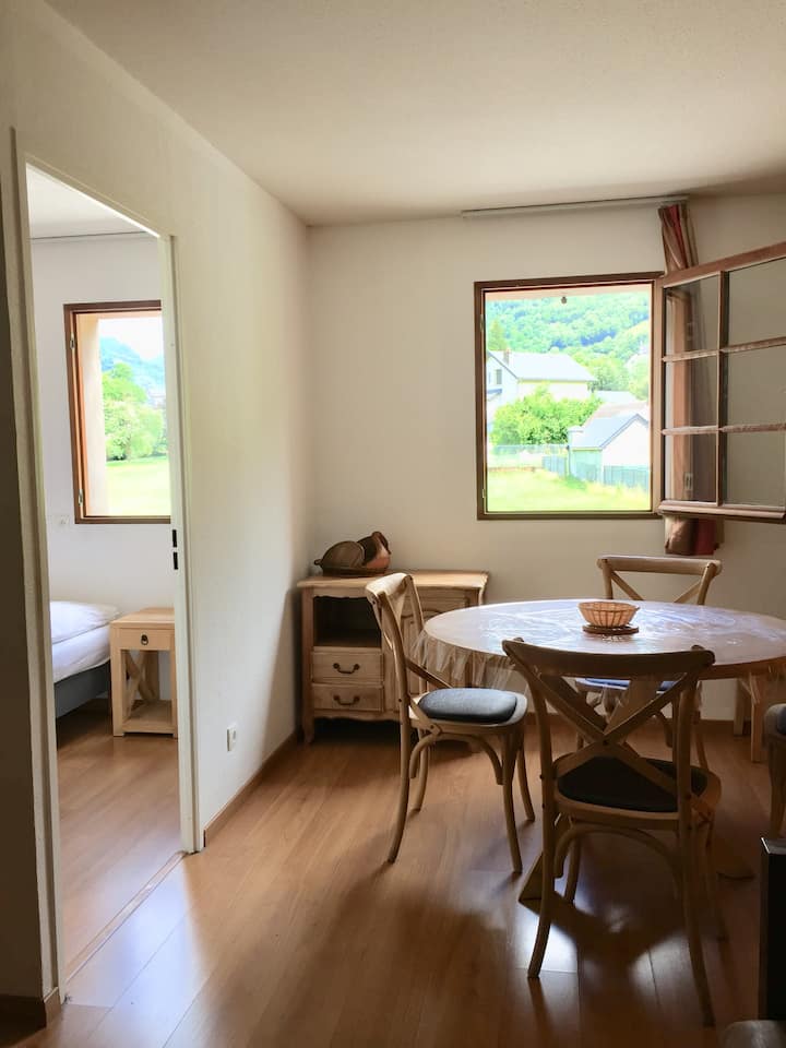 Joli Appartement Avec Piscine, Vue Sur La Montagne - Luz-Saint-Sauveur